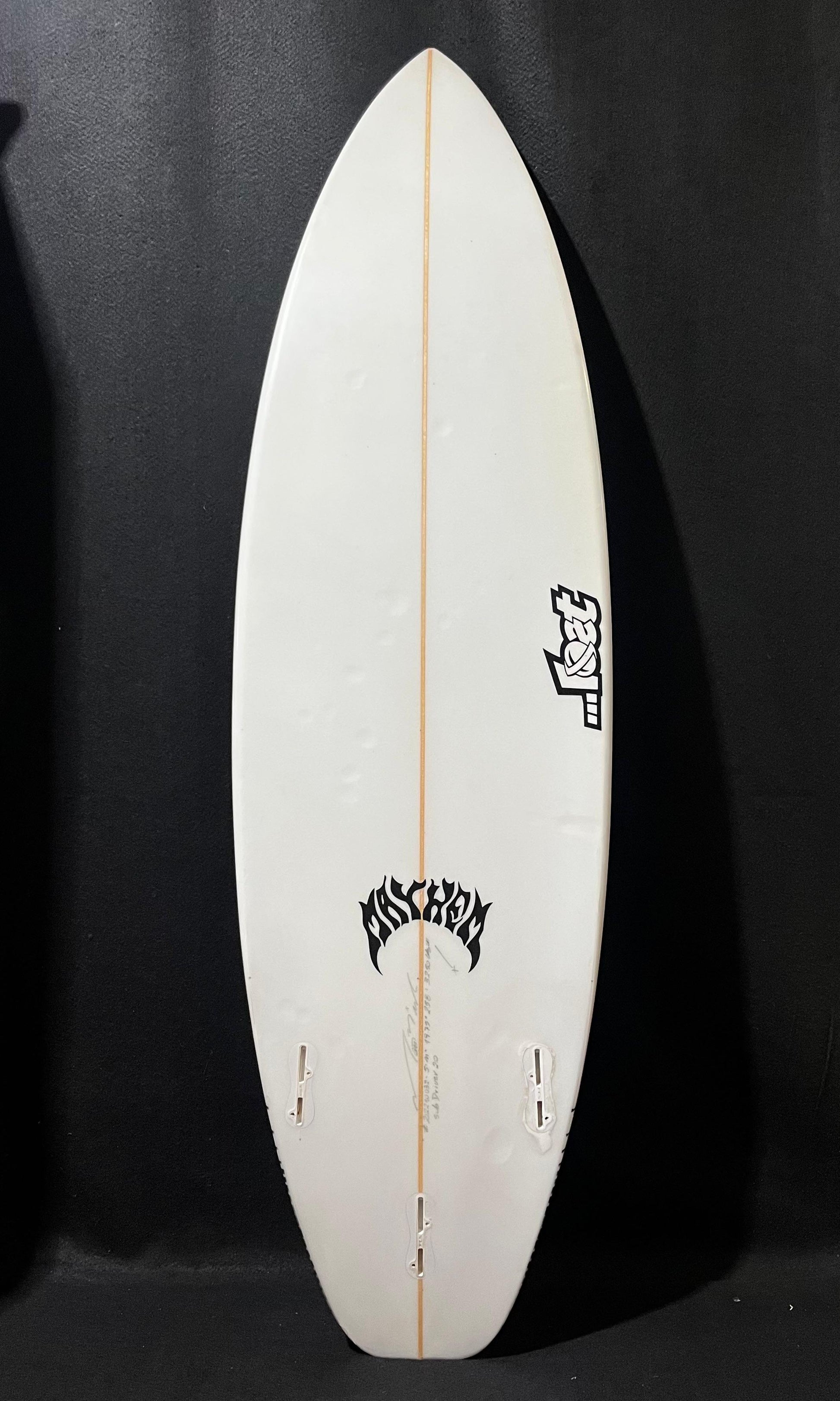 Prancha Seminova Mayhem Lost Sub Driver 2.0 (PU) 5'11 x 19,75 x 2,58 : – Cabana Surf